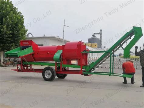 Peanut Picker For Picking Groundnuts From Plants