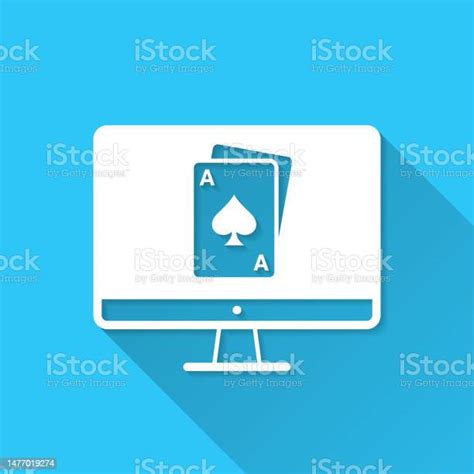 카드 놀이가 있는 데스크톱 컴퓨터 파란색 배경에 아이콘 긴 그림자가 있는 평면 디자인 3차원 형태에 대한 스톡 벡터 아트 및 기타 이미지 3차원 형태 개념 그림자