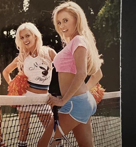 17 The Girls Next Door Ideas Girl Next Door 2000s Fashion Holly Madison