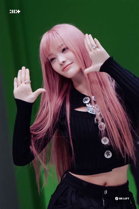Illit ‘tick Tack Behind Top Kpop Pink Hair Xiaoting Pink Hair