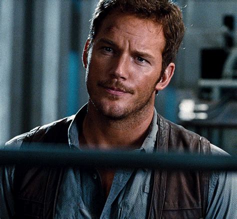 Just A Hole Sir — Chris Pratt As Owen Grady Jurassic World 2015