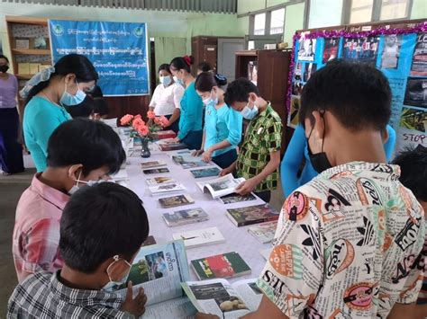 ၇၇ နှစ်မြောက် တပ်မတော်နေ့ကို ကြိုဆိုဂုဏ်ပြုသောအားဖြင့် စာအုပ်စာစောင်ပြပွဲနှင့် နံရံကပ်စာစောင်ပ