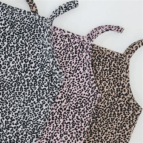 룸제이 빈티지🤎러블리유니크힙한스트릿y2k꾸안꾸키치룩레이어드이너끈나시나시탑이너탑레이어드탑 쿠비 슬림핏 프린팅 호피 레오파드 크롭 나시티셔츠 민소매