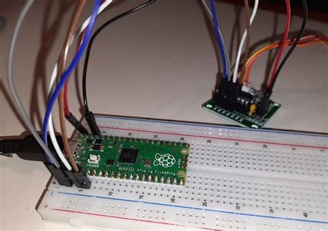stepper motor with raspberry pi pico 28byj 48 and uln2003 wiring and micropython code