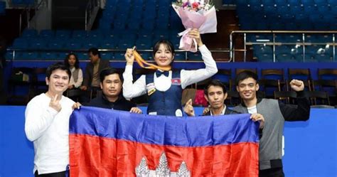 បទយកការណ៍៖ កីឡាការិនីប៊ីយ៉ាការ៉ុមដ៏ឆ្នើម ស្រួង ភាវី បង្ហាញពីការត្រៀមខ្លួនយ៉ាងល្អ