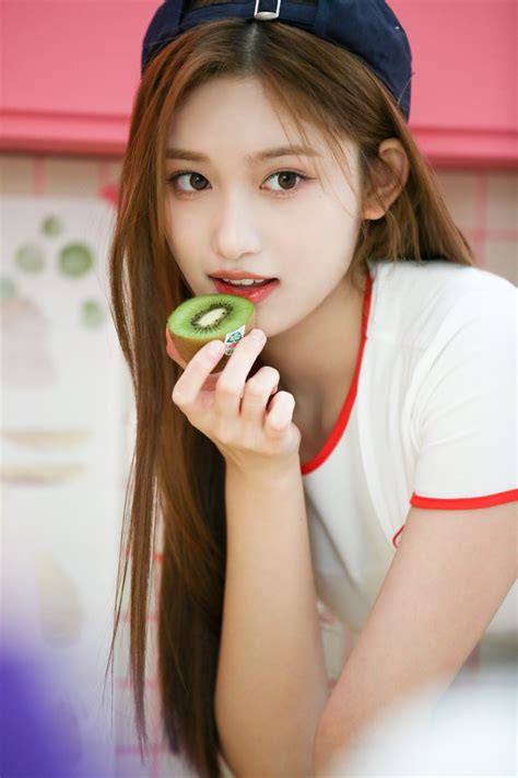 얘네 사진보니까 ㄹㅇ 과일먹고싶네 연예인잡담 에펨코리아