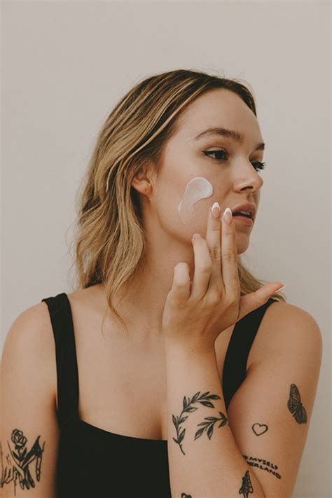 Face Mapping What The Location Of Your Acne Says About Your Skin Heal