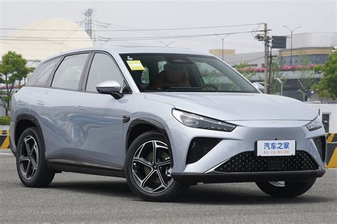 Hozon Neta L 2024 2025 джип Suv 5 дв 1 поколение технические характеристики и комплектации