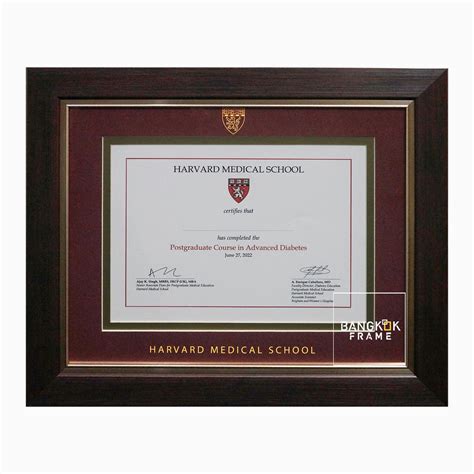 ตัวอย่างกรอบ Bangkok Frame ผลิตกรอบรูปทุกชนิด แบบมืออาชีพ