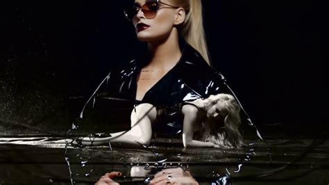 Самые сексуальные клипы - YouTube