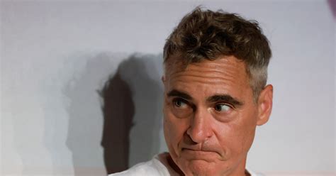 La Disculpa De Joaquin Phoenix Con El Recién Despedido Stephen Colbert Por Una De Las