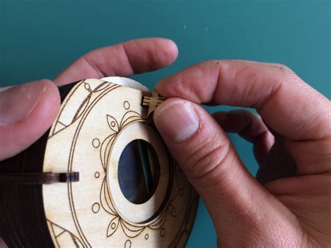 Diffraction Grating Kaleidoscope 7 Steps With Pictures Instructables