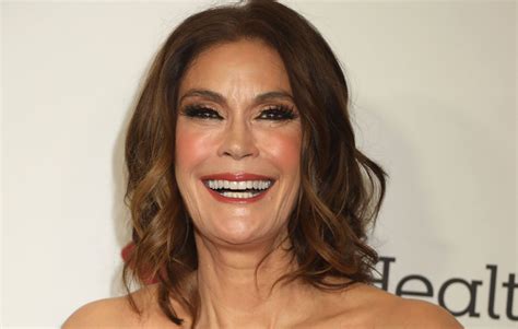 Teri Hatcher Sest Fait Virer Dune Application De Rencontre… Jon Hamm
