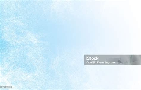 그라디언트가있는 파란색 배경에 눈이 소용돌이칩니다 파란색 배경에 대한 스톡 벡터 아트 및 기타 이미지 파란색 배경 얼음 추운 온도 Istock