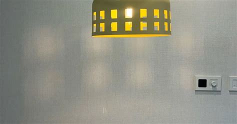 약속시간 잘 지켜서 와주셨습니다 원하는대로 조명 잘 설치했고 조명으로 다른 분위기 내는 방법도 알려주셨습니다 마무리까지 잘 하고 가셨어요 감사합니다~ ㅎㅎ 숨고 숨은고수