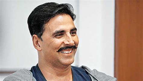 This Actor Replaces Akshay Kumar In The Sequel Of Rowdy Rathore Bollywood Mascot