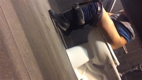 Mcds Understall Public Toilet Pee