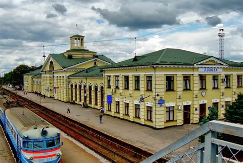 Лозівський районний відділ поліції 20 липня у так званий день тиші проводити агітаційну роботу
