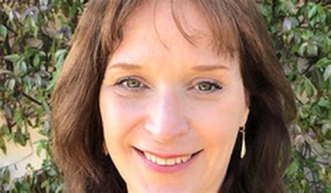 Earth Day Kate Peridot Author Interview Twinkl NewsRoom