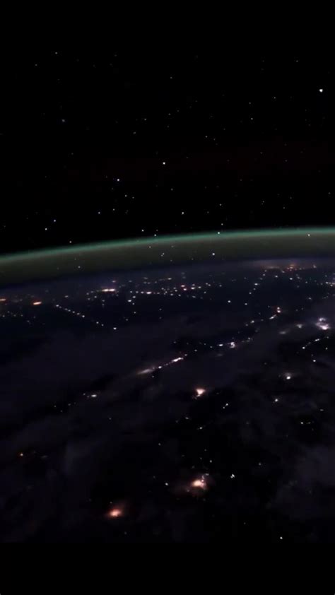 What Starlink Satellites Look Like From Outer Space