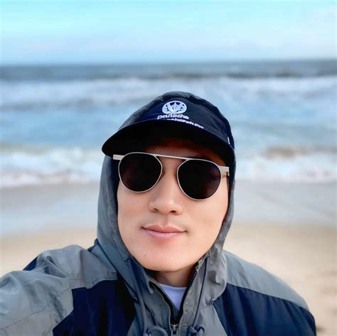 Гадаадын Оршин суух зөвшөөрөл ШИНЭЭР ХҮСЭХ ХЭЛБЭР ӨӨРЧЛӨХ ХУГАЦАА СУНГАХ үйлчилгээний