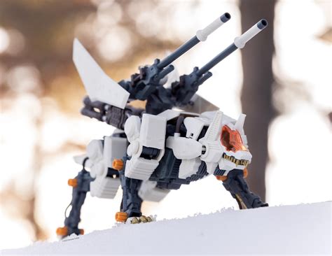 Command Wolf In The Snow Rzoids