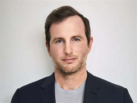 Airbnb Abnb Co Founder Joe Gebbia Stepping Back From Full Time Role