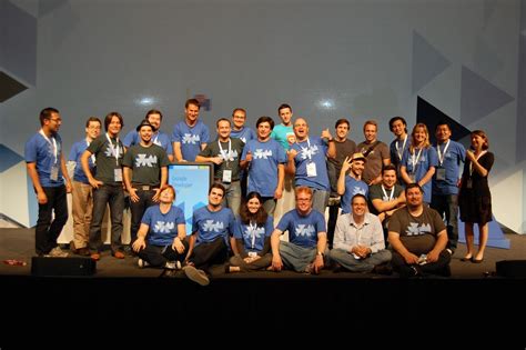 canvas に描いた画像を png などの形式の blob に変換する方法