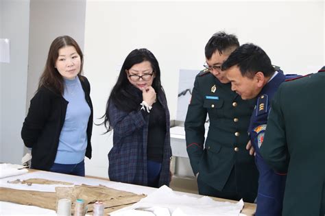 ЗЭВСЭГТ ХҮЧНИЙ 303 ДУГААР АНГИЙН БИЕ БҮРЭЛДЭХҮҮН ҮНДЭСНИЙ ТӨВТЭЙ ТАНИЛЦЛАА