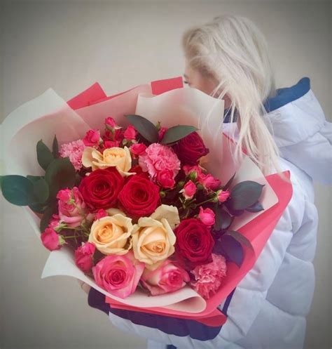 Доставка цветов в Гродно 375333644744 Цветочный магазин в центре г Гродно Ул Гагарина 1 Время