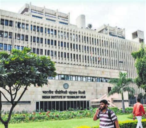 AI Takes JEE Advanced Test Does Well But Not Enough For IIT Seat