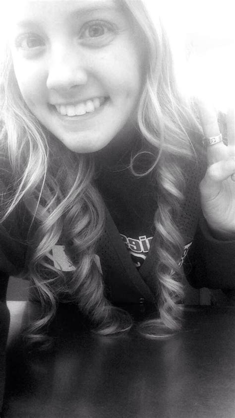 Kayla Clements Instagram Twitter And Facebook On Idcrawl