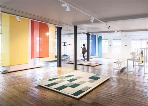 Raw Color Shows Chromatic Experiments In Aram Gallery Exhibition
