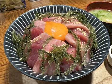 【京都穴場ランチ】お値打ち本マグロのどんぶりランチ！三条河原町近く「ぱなり」 Navitime Travel