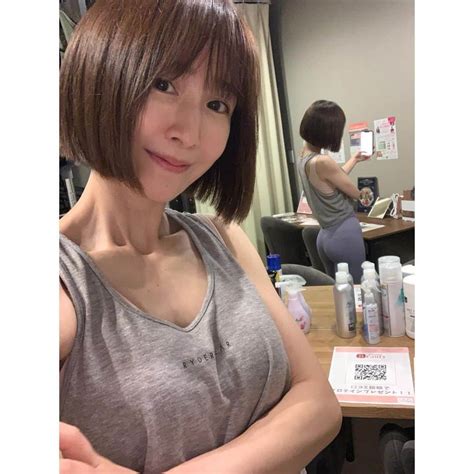 山川恵里佳さんのインスタグラム写真 山川恵里佳instagram 「 Threeb Fitness とましゅんトレ🍑 にこにこ話しながら