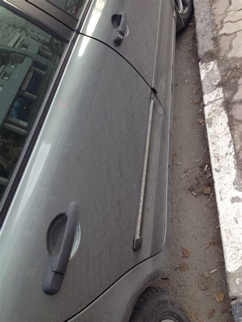 Молдинги дверей — Lada Калина седан, 1,4 л, 2008 года | своими руками ...