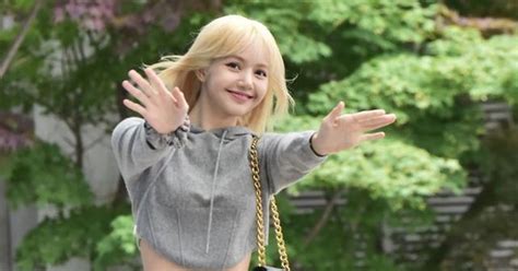 블랙핑크 리사 제니 이어 해킹당했나