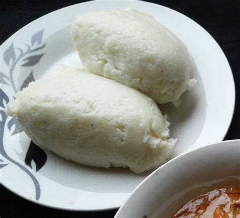 How To Cook Nshima Zambian Staple Food Zambian Kitchen