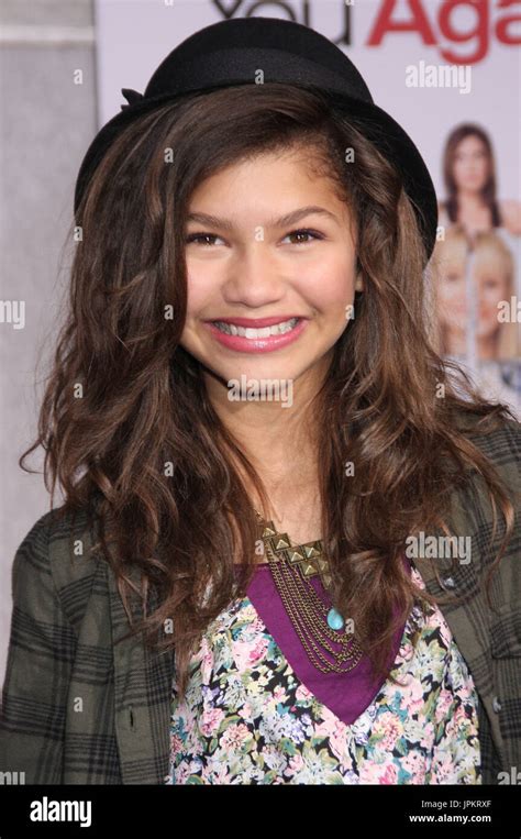 Sendaya Coleman At The World Premiere Of You Again Held At The El