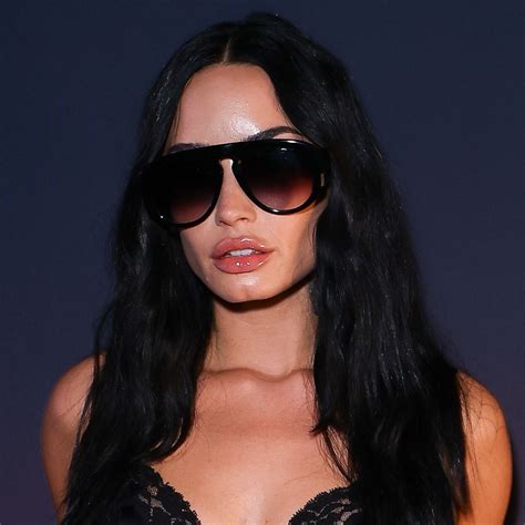 Nelly Furtado Showcases Curves In Dangerously Short Mini Dress Hello