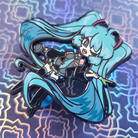 Hatsune Miku Pin Peachypitart