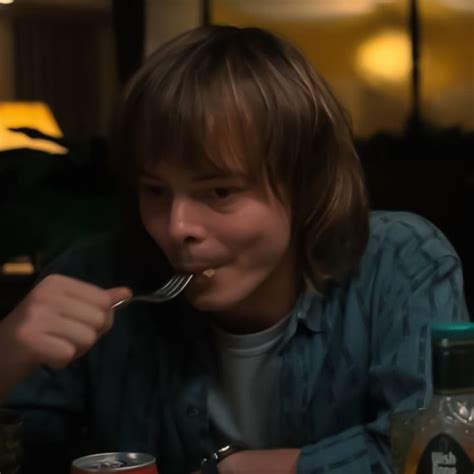 Charlie Heaton As Jonathan Byers In Stranger Things Season 4 Stranger
