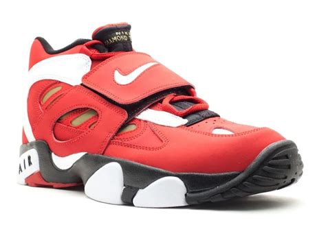 La Nike Air Diamond Turf 2 Og « Fire Red De Retour En 2026 Le Site