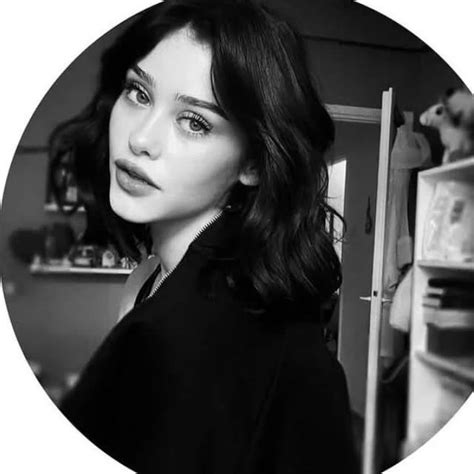 ‎اِمِلــی🌙‎ Emeli20 On Threads