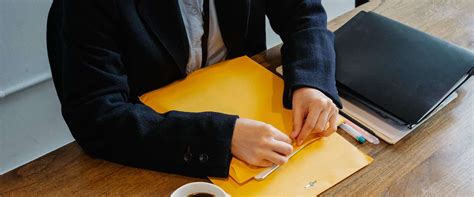 Аванс или задаток в чем разница и что выбрать