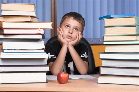 Список книг на лето 5 6 класс Школьная программа и внеклассное чтение Список чтения на лето