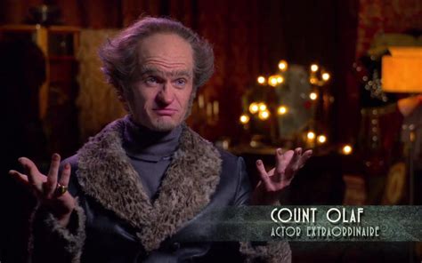 A Series Of Unfortunate Events Count Olaf Reveals All In A Hilarious New Interview