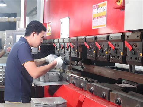 Integrated Machine One To Two Connection Scheme For Labeling And Cutting Alpha Cnc