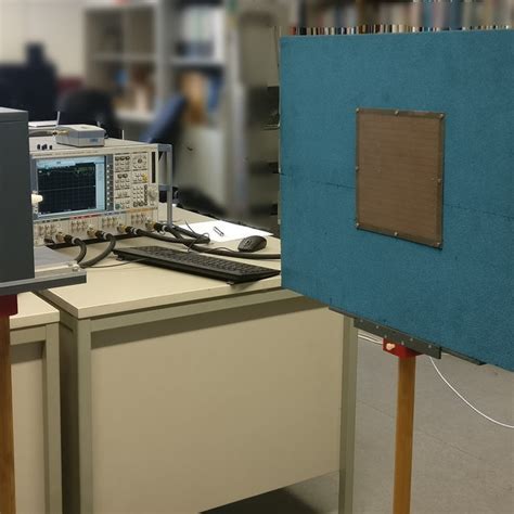 Polarization Selective Surface Free Space Measurement Setup Download Scientific Diagram