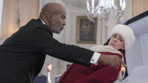 Watch Elsbeth Elsbeth Four Body Problem Full Show On Paramount Australia